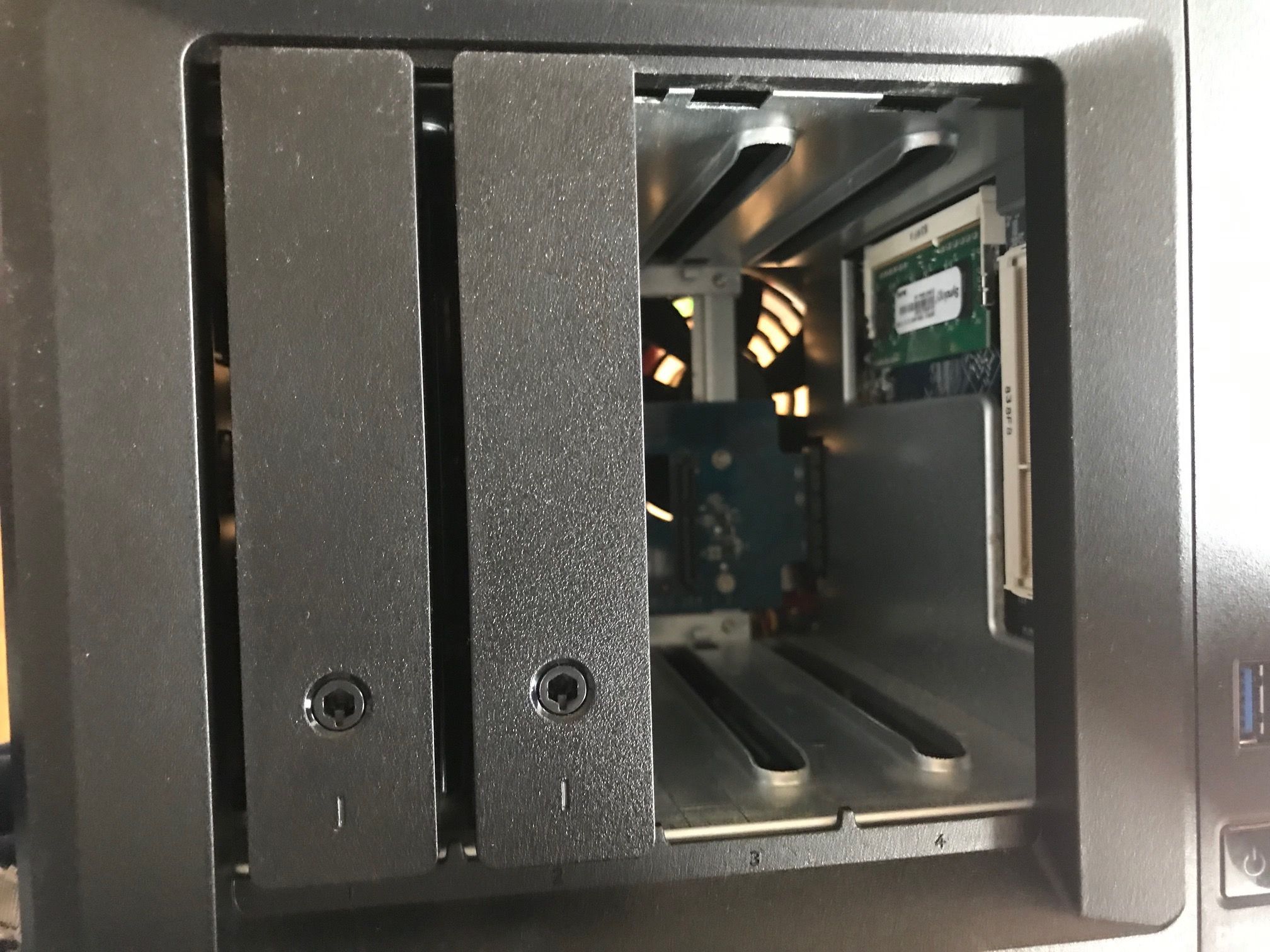 Synology DS 918+ NAS Review - ITSMDaily.com